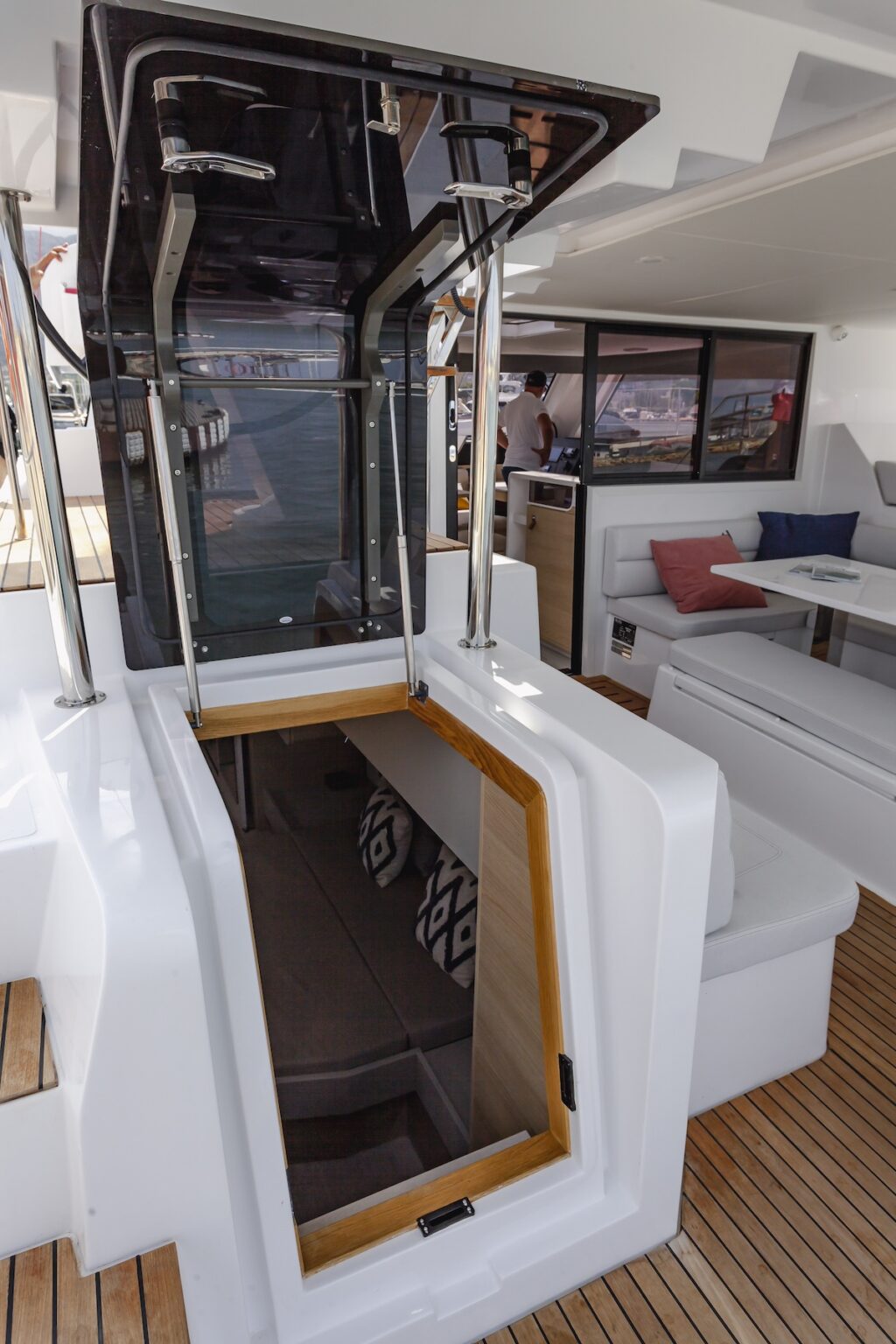 Aventura 45: Aventúrate a descansar - Nautik Magazine